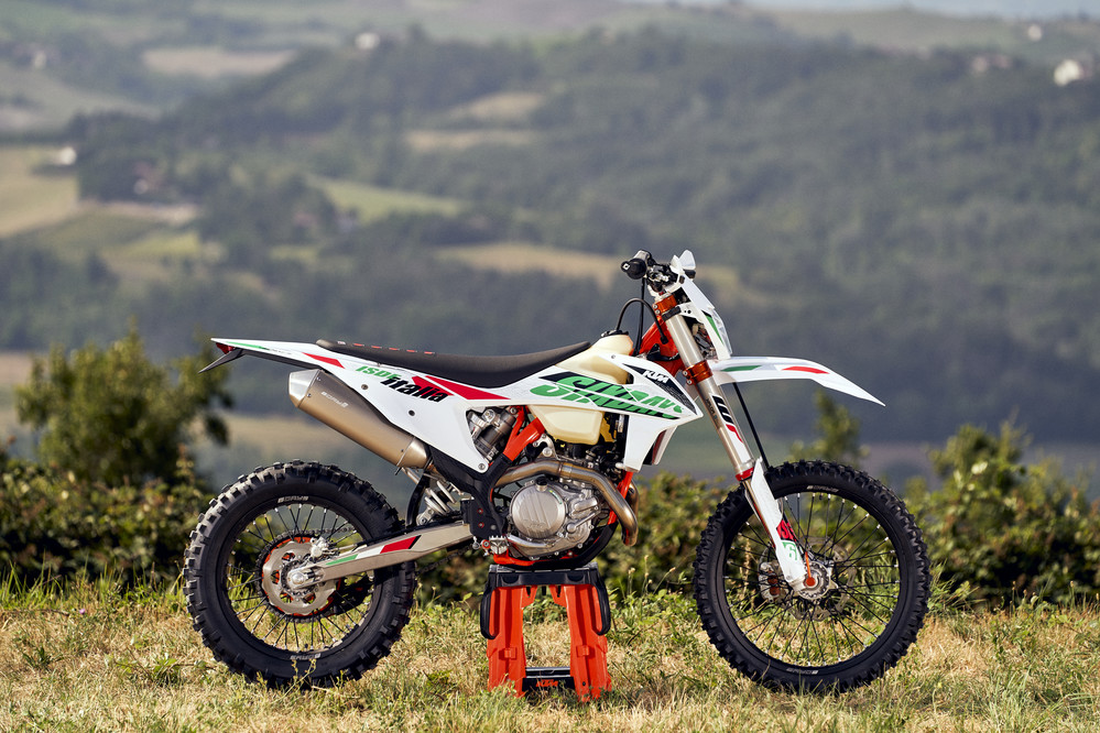 KTM SIX DAYS 2021: Limitovaná edícia KTM motocyklov - OKR Moto